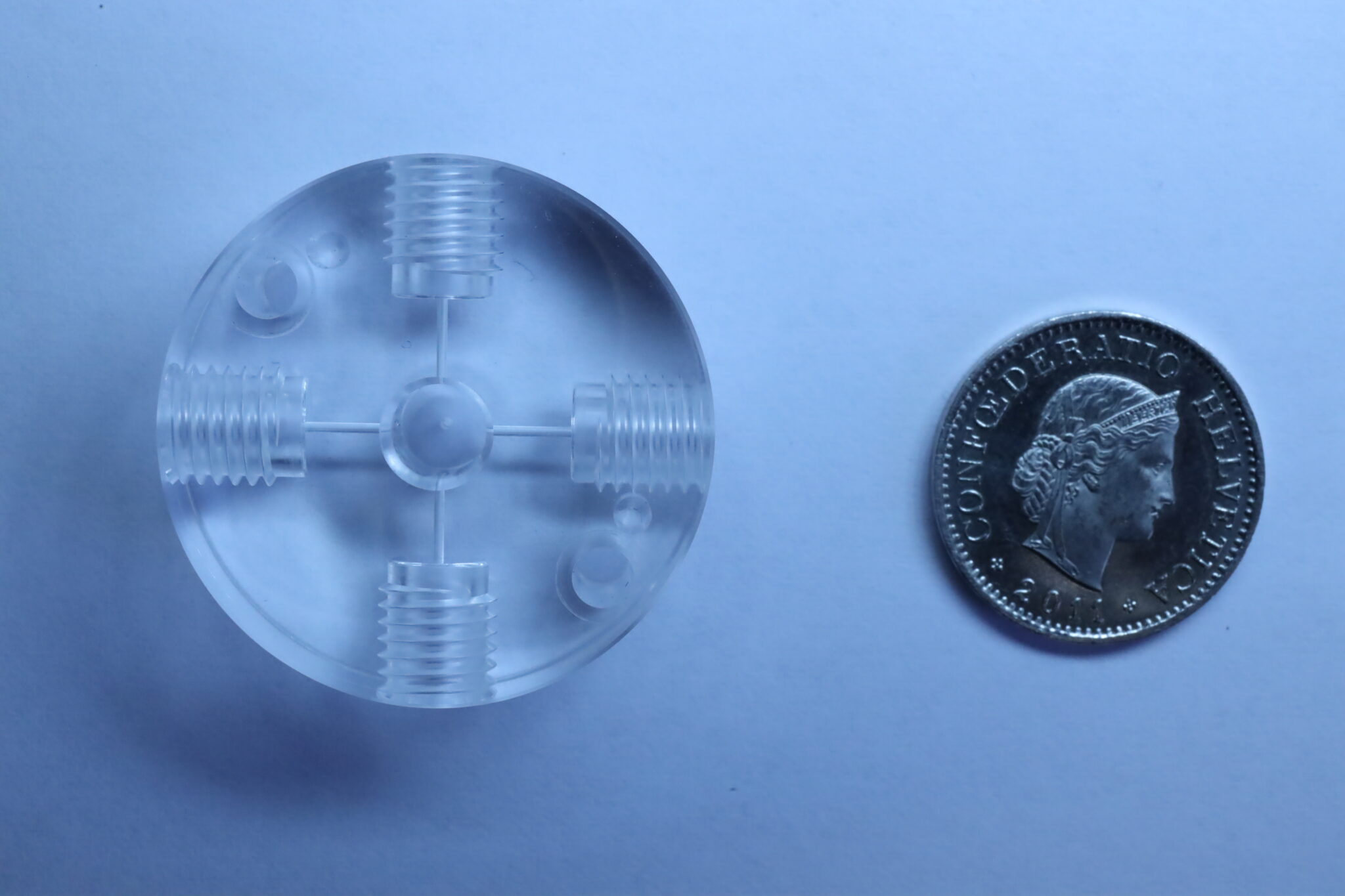 Custom Microfluidic Solutions for Lab & Industry | AMF